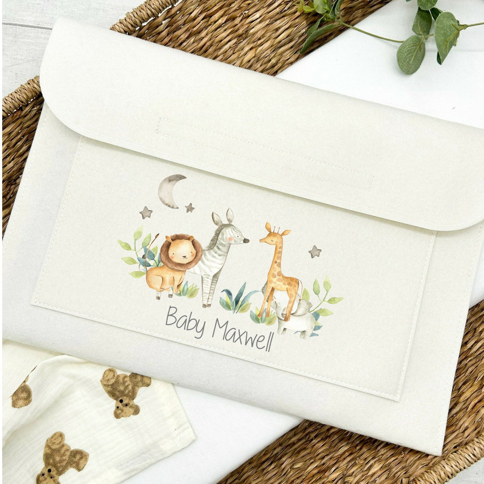 Personalised Jungle Scene Preganacy/Maternity Notes Cream Folder ...